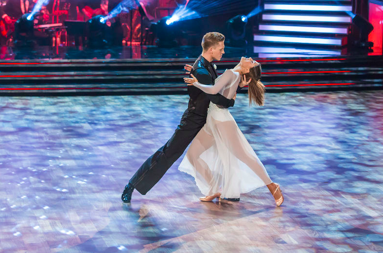 Skrällen! Du kan aldrig ana vilket program PH-Mos vill medverka i nu