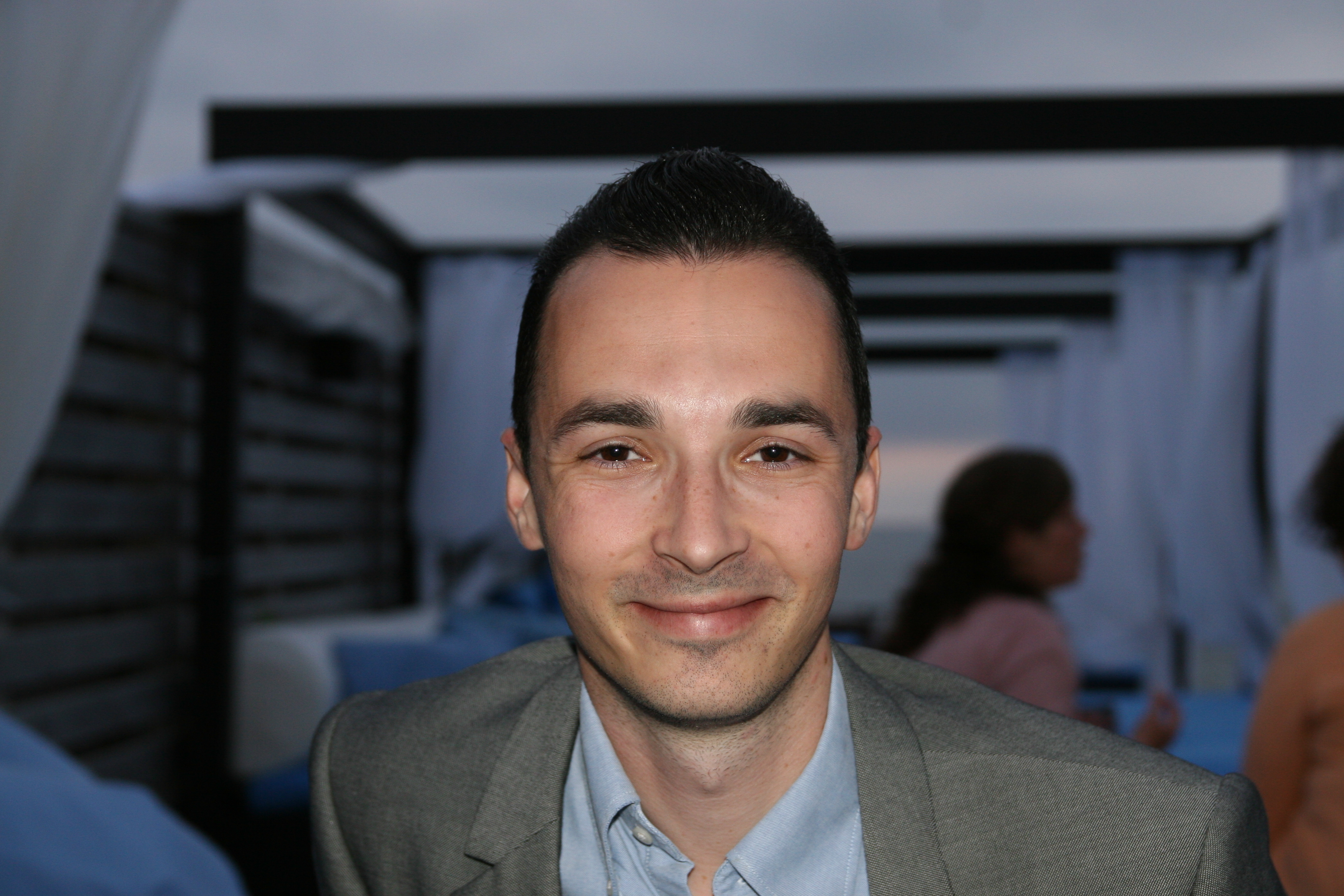 "Blev en stereotyp gaydiscokväll"