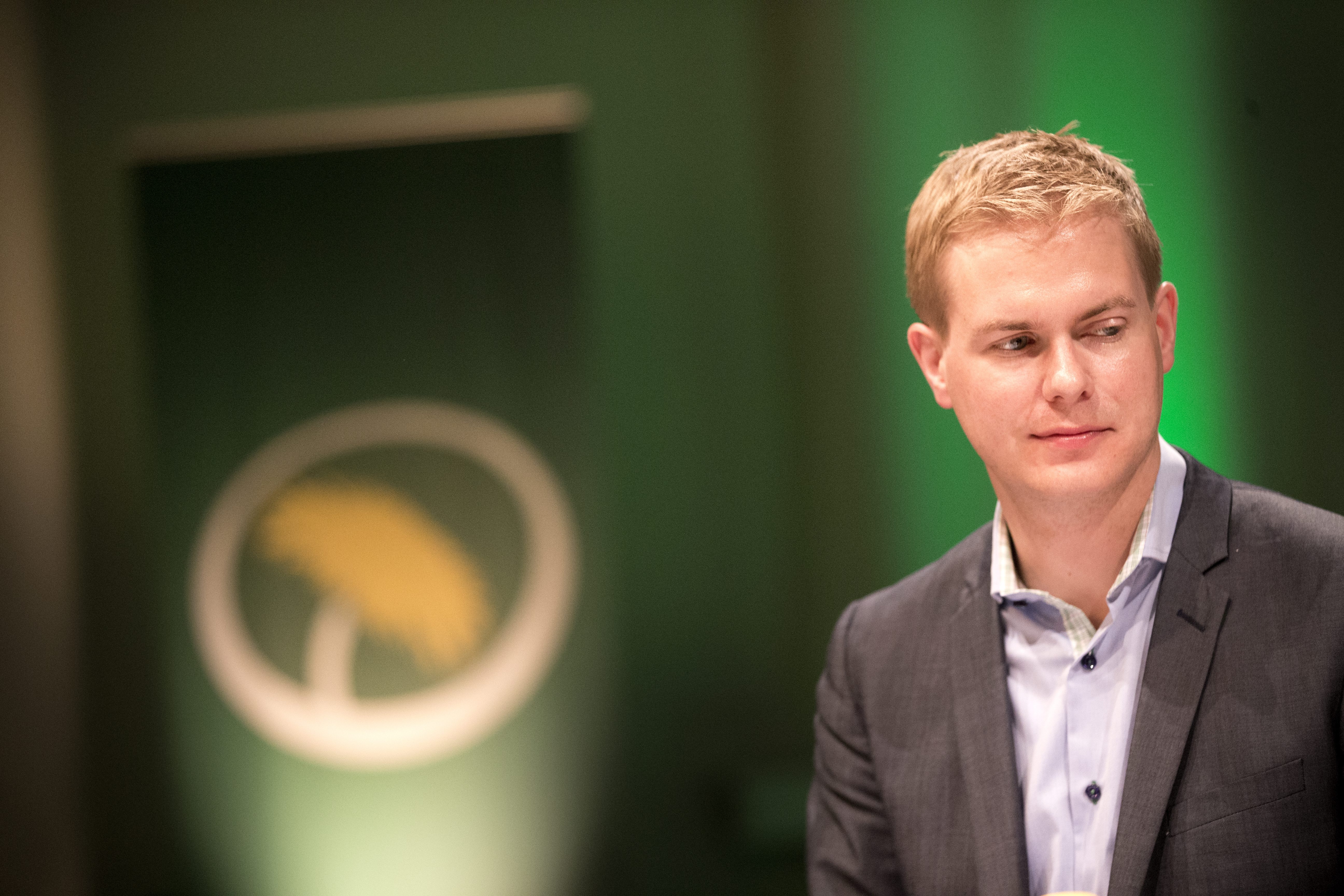 Gustav Fridolin (MP): "I kväll kräver vi ett svar, Jimmie Åkesson"