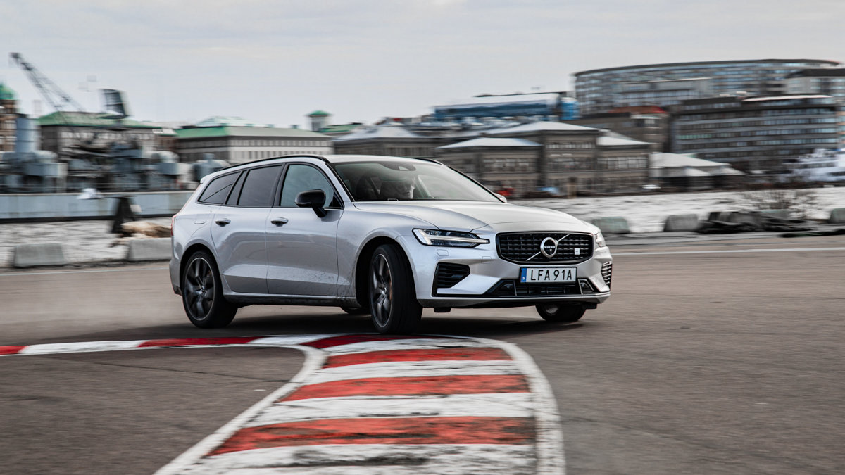 Volvo Cars river löfte om elbilar: Satsar på bensinbilar