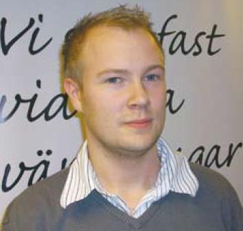 Sd-kandidat försvarar våld mot Prideparaden