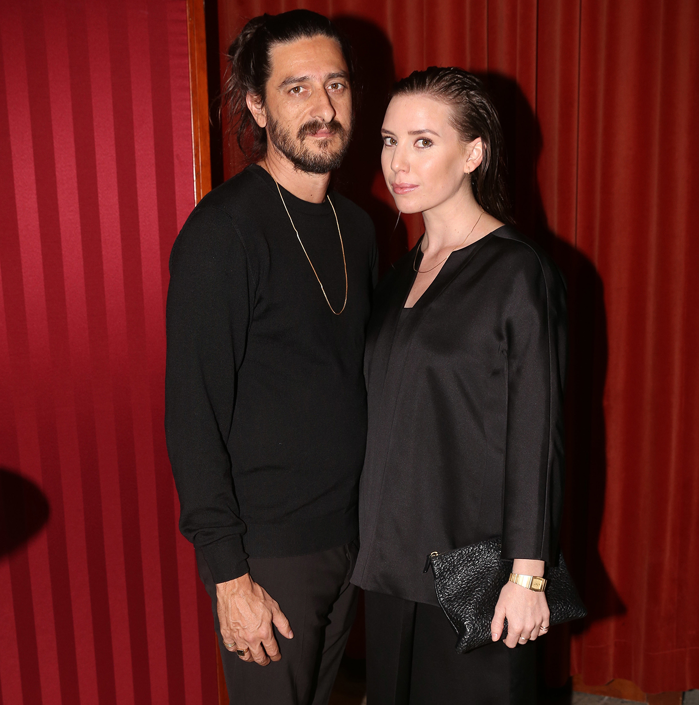 Lykke Li avslöjar graviditeten med nakenbild